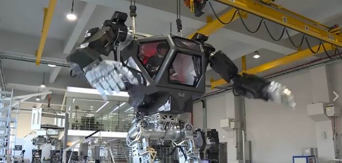 Method 2 – O robô gigante já recebeu pedidos de militares – Verdade Mundial